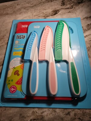 Tasty 8 piece cutlery kit, set 3 knifes knives and 2 cutting board. Kid ...