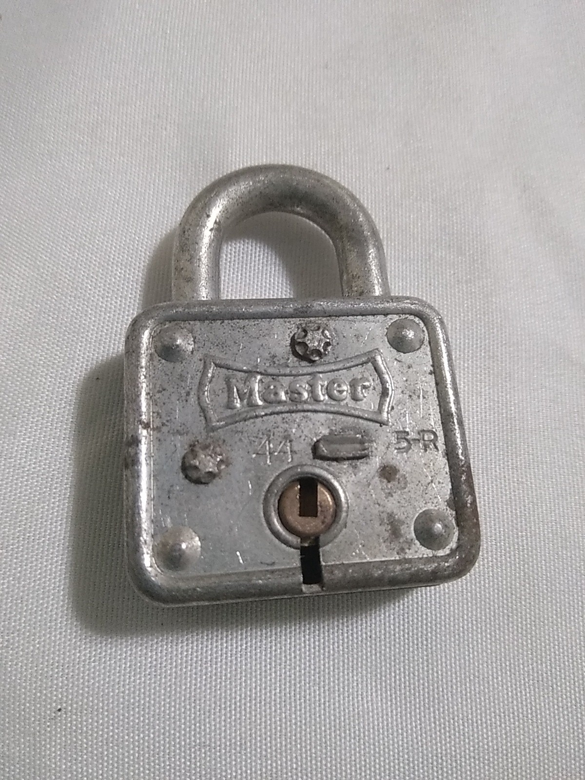 ANTIQUE VTG Small RARE MASTER 44 PAD LOCK 5-R Silver PadLock No Keys U ...