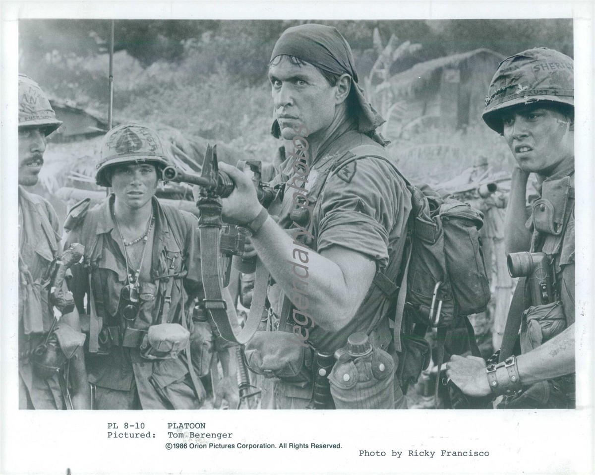 Tom Berenger Soldier 1986 Actor Tom Berenger Stars In Platoon Original