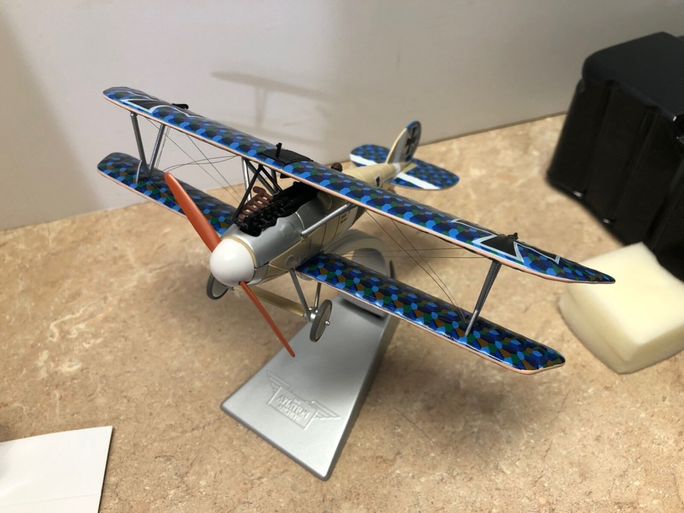 Corgi AA37802 Albatros D.V LTN Friedrich Ritter Von Roth Jasta 23B 1:43 ...