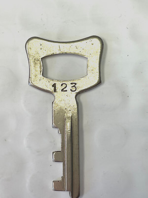 Vintage Excelsior #123 Key-Luggage Steamer Trunk, Suitcase, Briefcase ...