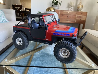 Axial SCX10 iii Jeep CJ7. ManCave | eBay