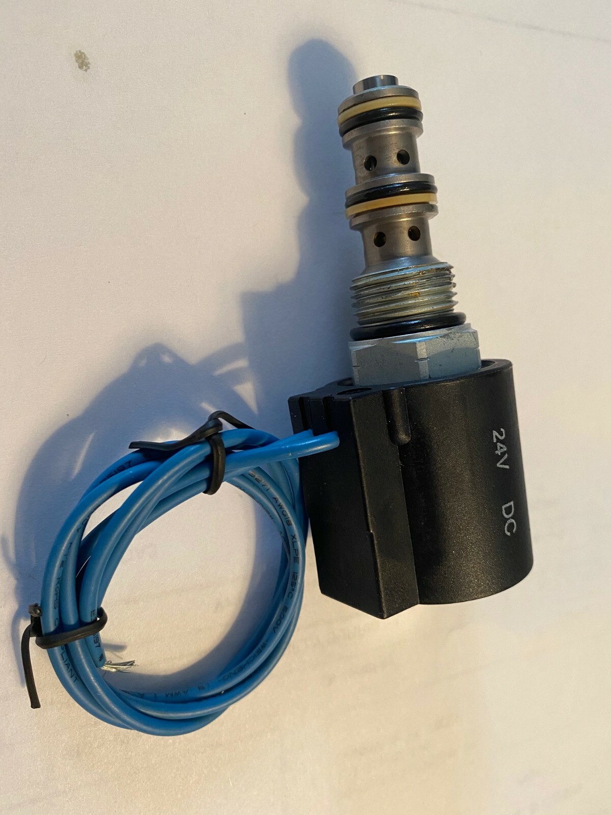 Premium HydraForce SV08-30 3Way/2Position Solenoid Comparable 12V, 24V ...