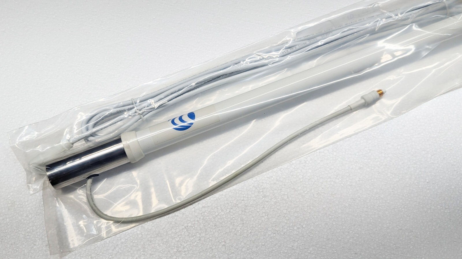 AirWave Marine 8FT VHF Boat Antenna White 15ft cable Factory Blem, demo ...