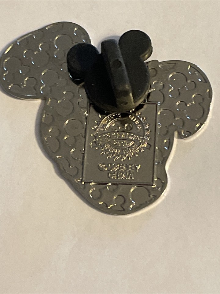Disney Pin Peter Pan Smiling Face Head Blonde Bow Used LARGE | eBay