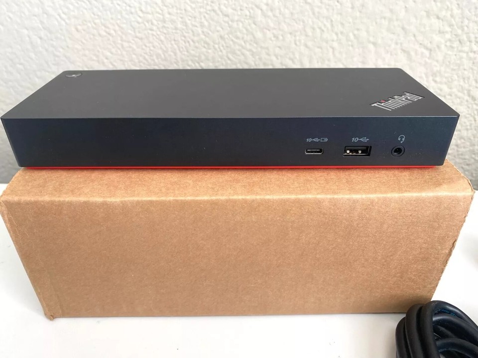 Lenovo ThinkPad Thunderbolt 4 Workstation Docking Station 300W ...