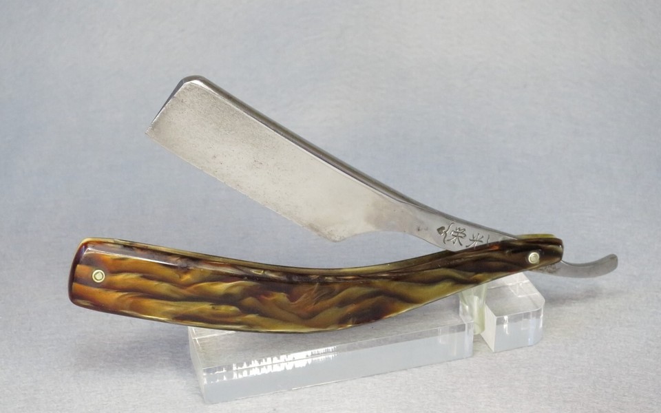 Near wedge Kamisori "栄光" Glory Japanese Straight Razor Made in Japan # ...
