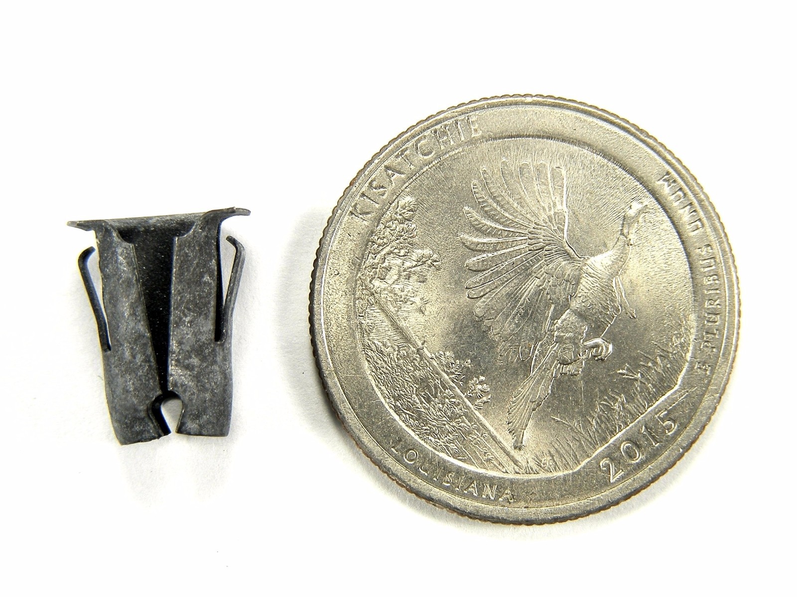 GM Barrel Clips- Fits 9/32" Hole- 1/4" Stud- Emblem Trim Chrome etc ...