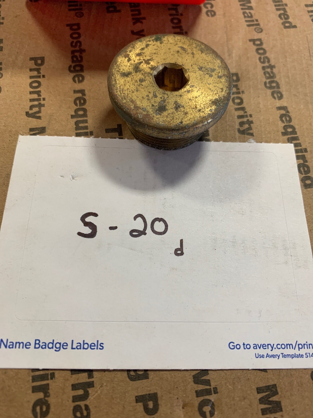 HAWKE 387-M32 Hex and Socket Head Plug 1 1/4” Brass with rubber gasket ...