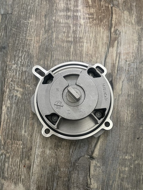 Secondary Oil Pump Porsche M96.05 911 Boxter Cayman Genuine 99710702103 ...