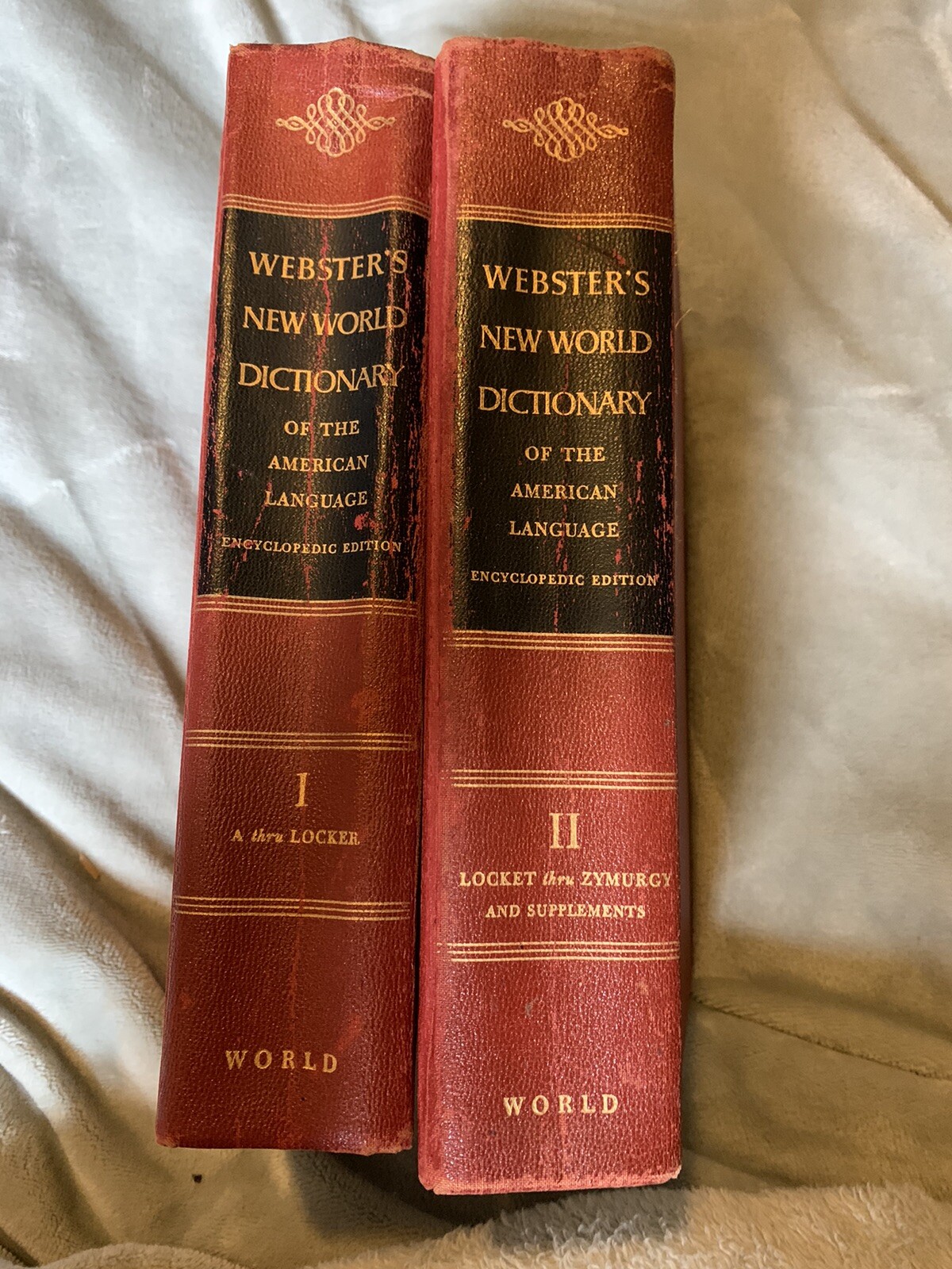 2 Webster's New World Dictionary of the American Language Encyclopedic ...
