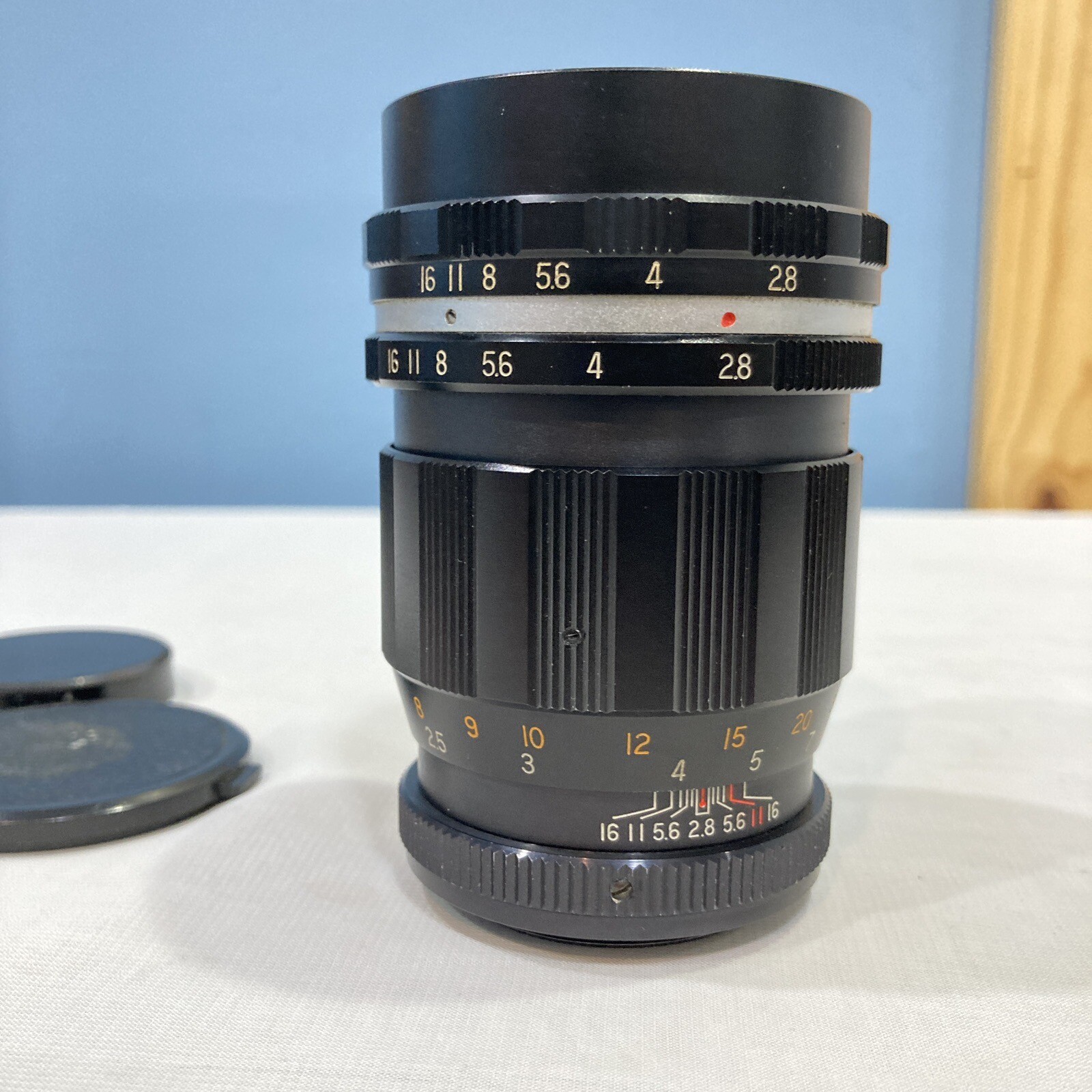 Tele Lentar 135mm f/2.8 Manual Focus Telephoto Prime Lens - M42 Screw ...