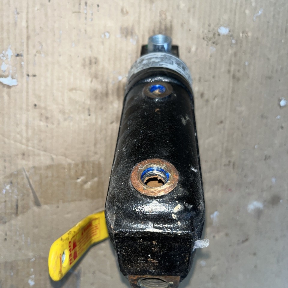 MCDONNELL & MILLER 67 Low Water Cut-Off 120/240Vac Float Type Low | eBay