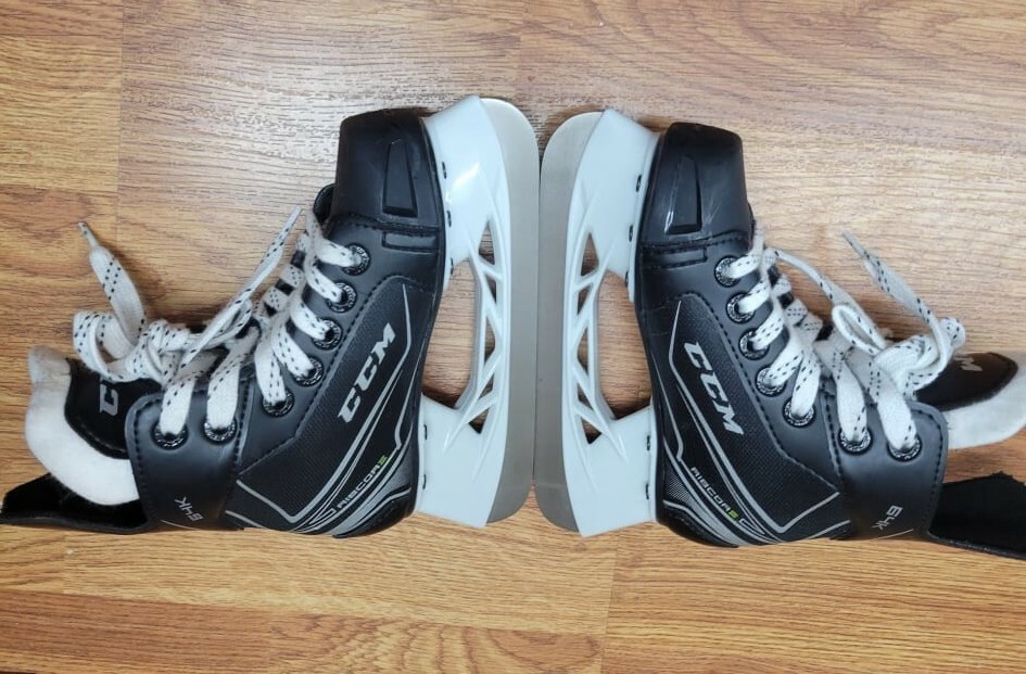 CCM Ribcor 64K Youth Hockey Skates Size 10Y | eBay