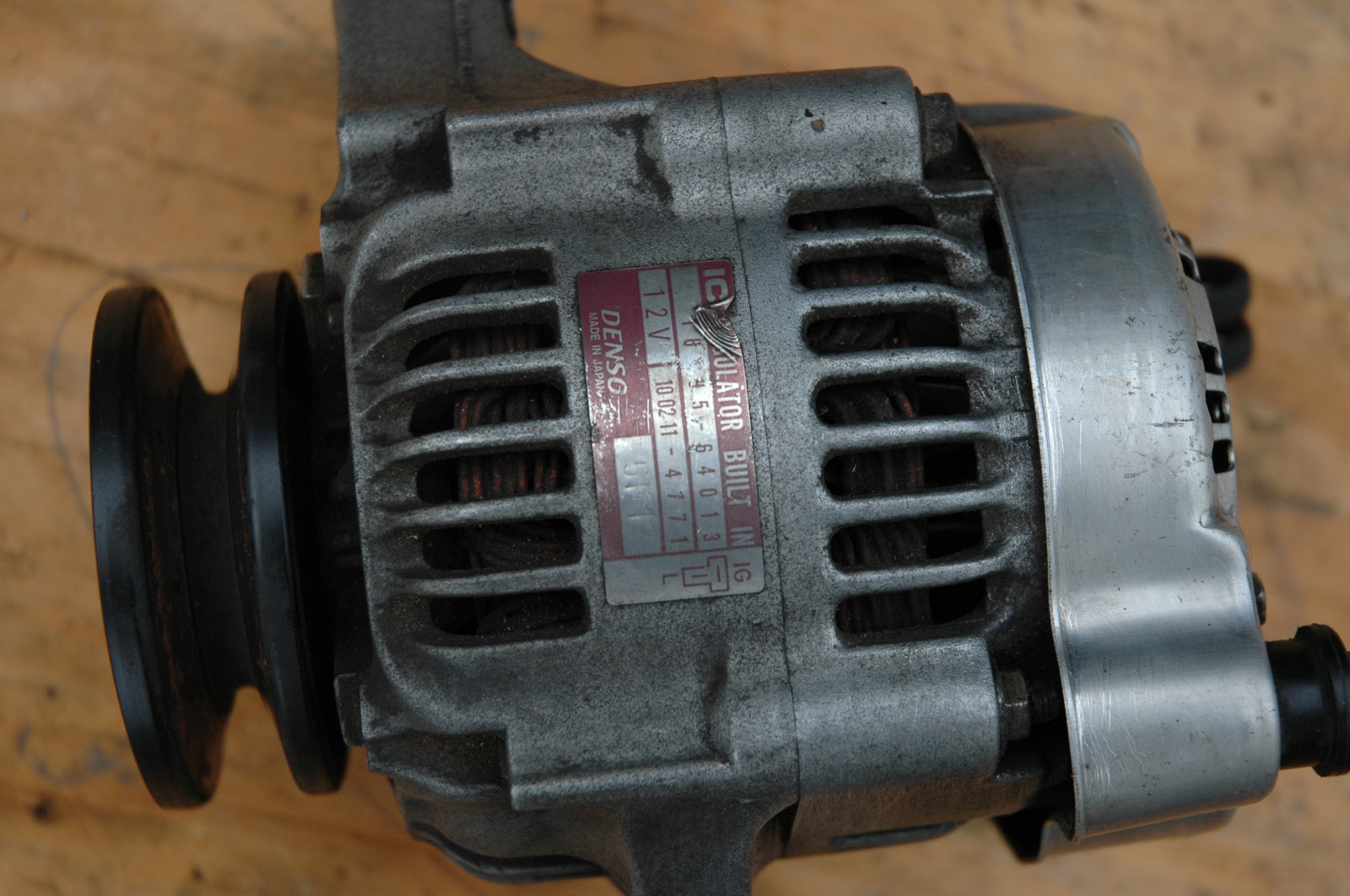 KUBOTA DIESEL ENGINE V2203 ALTERNATOR DENSO 12V | eBay