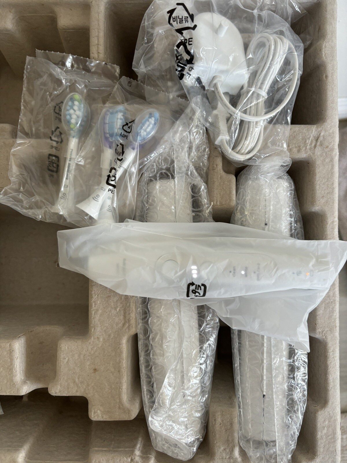 1 Set Philips Sonicare PerfectClean Rechargeable Electric Toothbrush | eBay