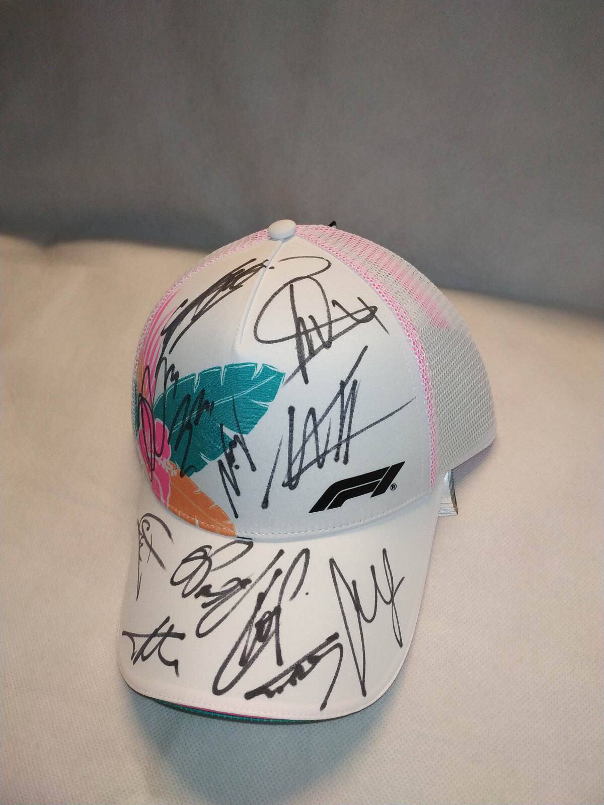 12x SIGNED MIAMI 2024 HAMILTON VERSTAPPEN | Grelly UK