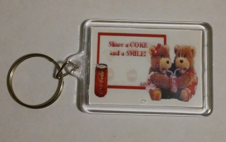 Coca Cola Key Chain - Coke Logos & Vintage Ads (Double Sided) (Lot 6 ...