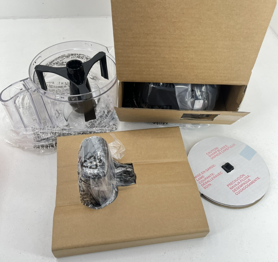 Hamilton Beach Model 70743G 8 Cup Food Processor w/Bowl Scrapper - Open ...