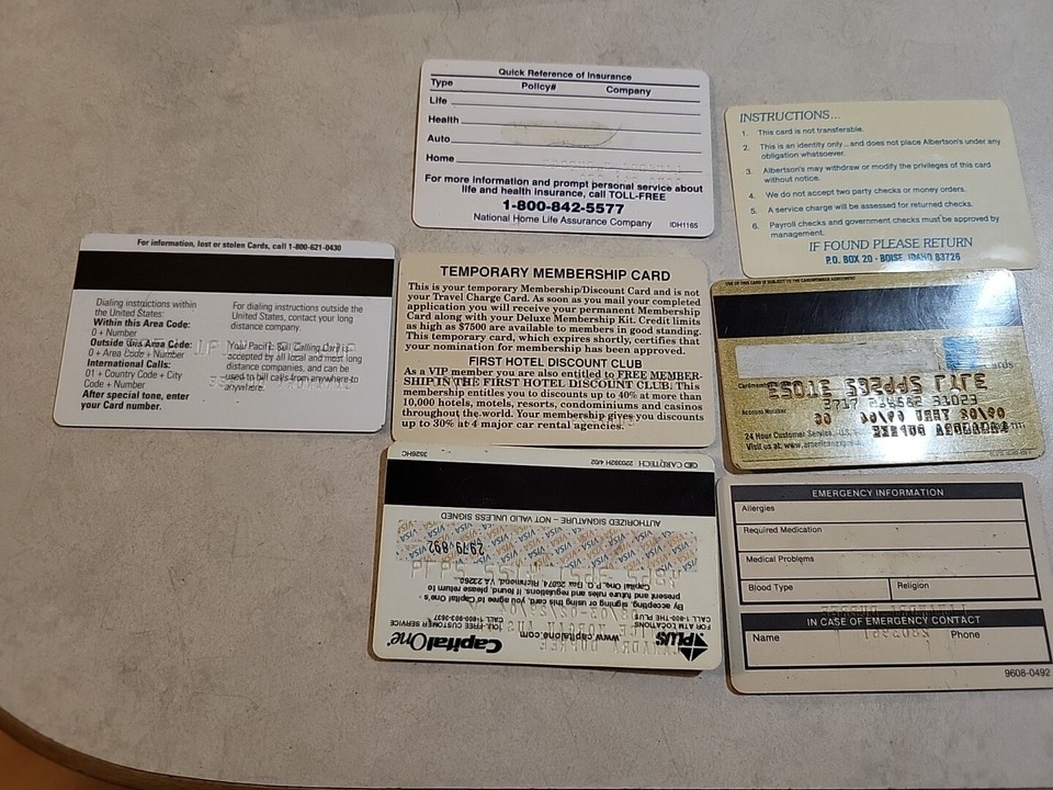 7 vintage Cards credit cards, Mebership Cards, American Express ...