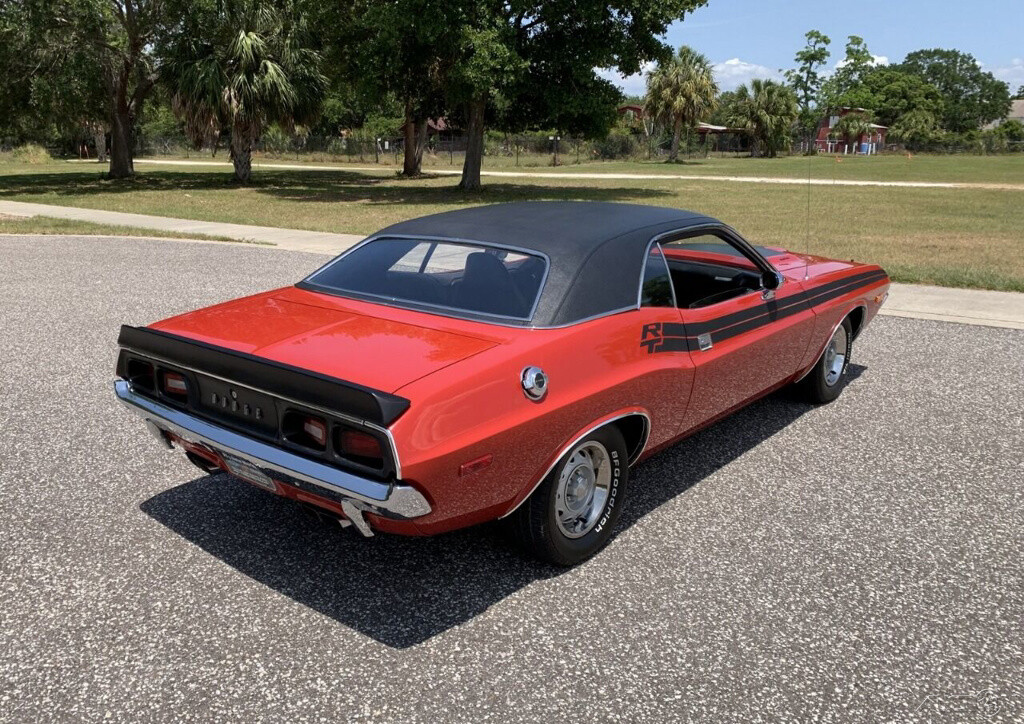 1972 Dodge Challenger 440 V8, Posi Rear End, Real FE5 Bright Red Car ...