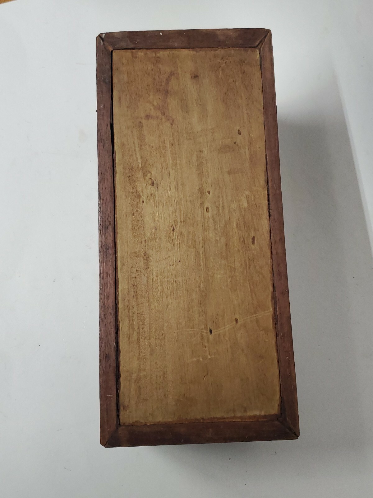 VINTAGE HAND CARVED WOODEN BOX HINGED LID STORAGE BOX COLLECTIBLE ...