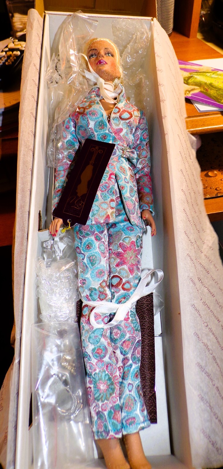 Tonner Ice Blue Sydney Chase 16" Doll #TW2409 NRFB | eBay