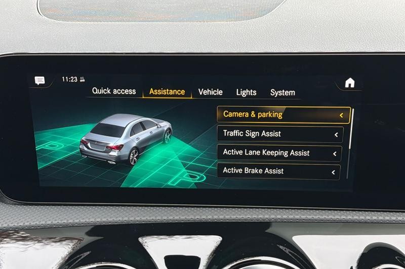 Mercedes-Benz A-Class A250e AMG Line Premium Plus Edition 4dr Auto Semi ...