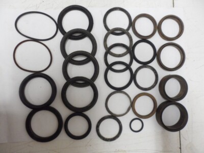 24 Pcs. - NOS Variety of Ford Seals for Ford Tractors | eBay