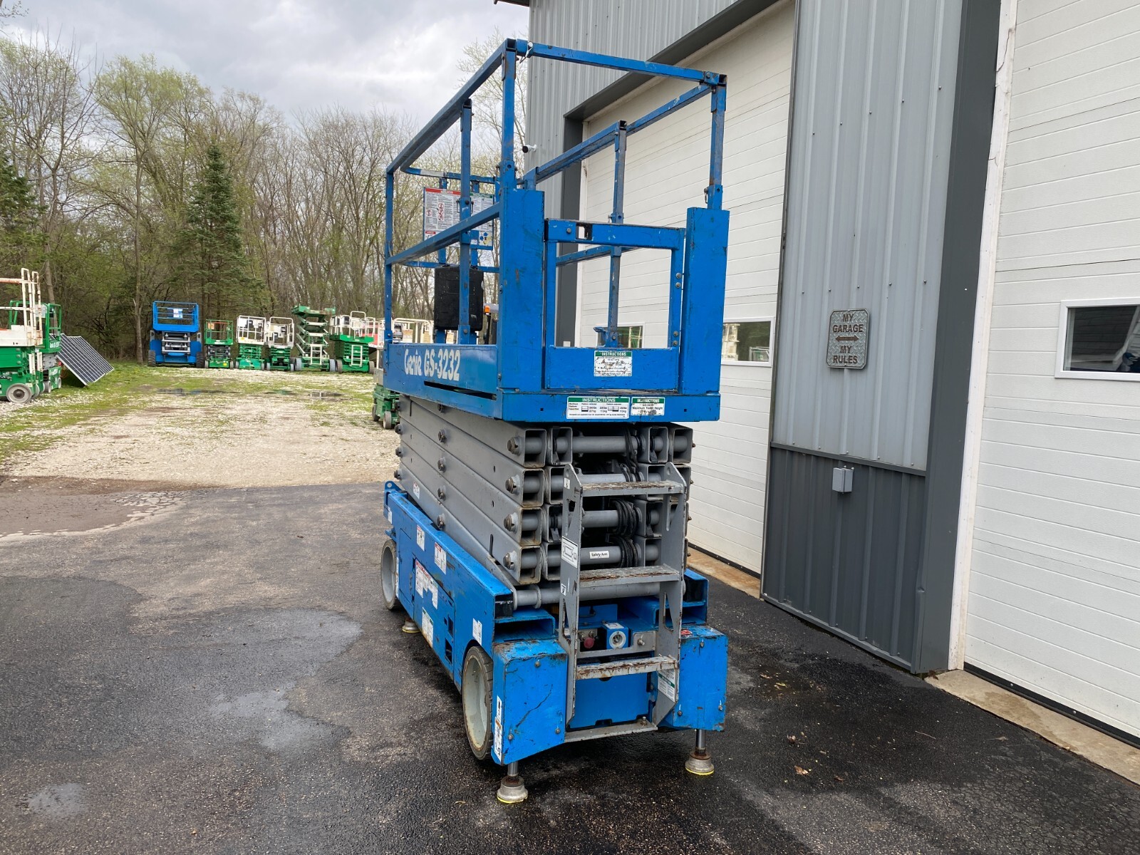 2014 Genie GS-3232 Self Propelled 32’ Electric Scissor Lift with ...