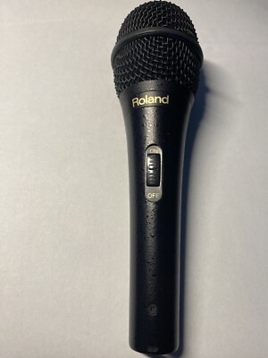 Roland Dr-20 Hyper Cardioid Dynamic handheld Microphone slightly used ...