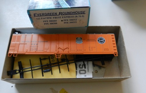 ATHEARN EVERGREEN #122 UP/SP PACIFIC FRUIT EXPRESS ORANGE 50'MECH ...