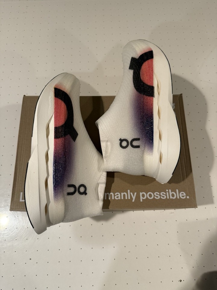 OnCloud Cloudboom Strike LS LightSpray Running Shoes Men’s Sz 9 NEW ...