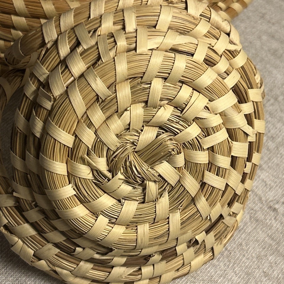Vtg 9 Loop Point Sweetgrass Basket, Gullah Charleston SC, Round ...