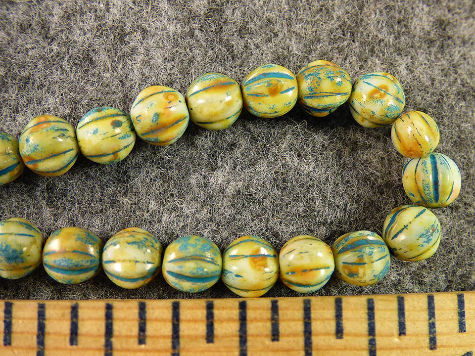 (10) Huron Indian Turquoise Color Melon Glass Indian Trade Beads Fur ...