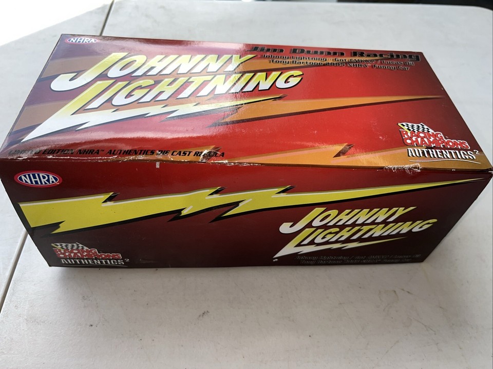 Racing Champions 1/24 Johnny Lightning Lucas Oil Got CMKX Tony Bartone ...