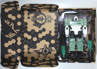 Transformers Generations Selects ~ G2 COMBAT MEGATRON FIGURE ~ Voyager ...