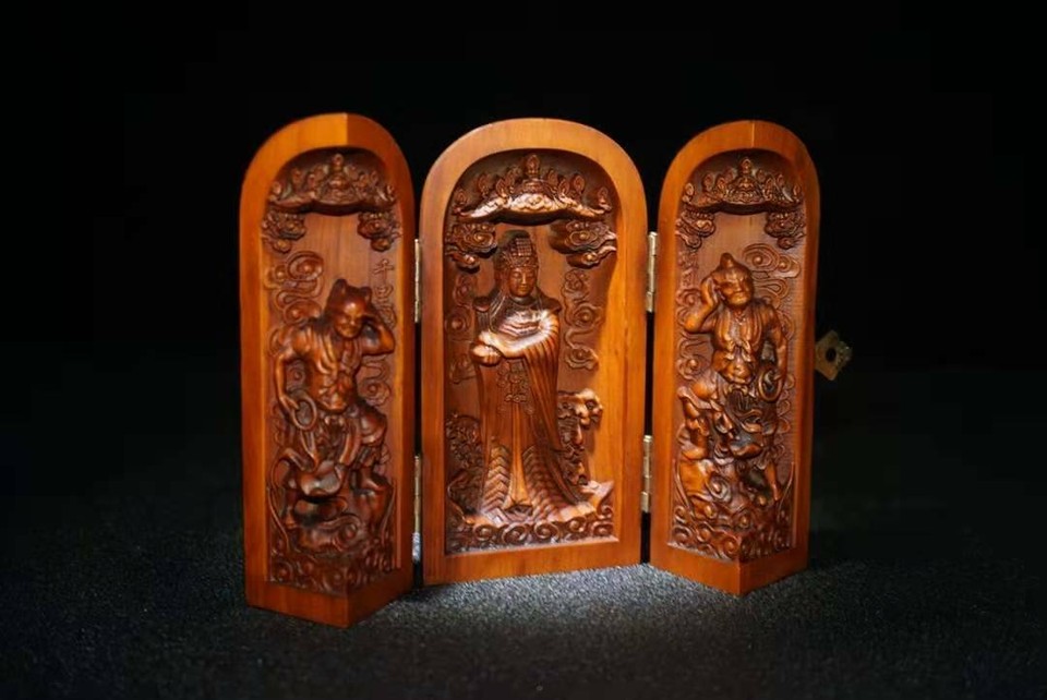 Chinese Natural Boxwood Hand carved Figure Box Statues Crafts | eBay
