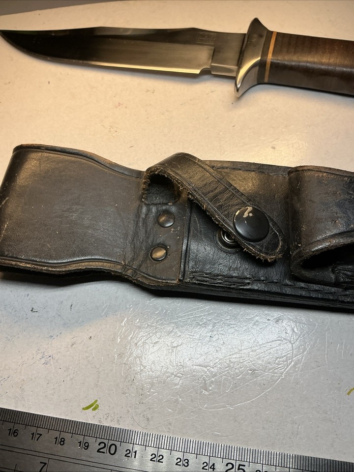 SOG Knife Seki Japan 6” Blade Tan Inserts SOG Lynnwood, Wa. Leather ...