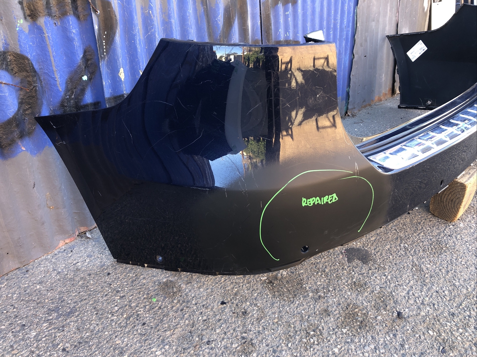 2020-2022 Mercedes-Benz GLS450 Rear Bumper Cover | Genuine OEM | Used