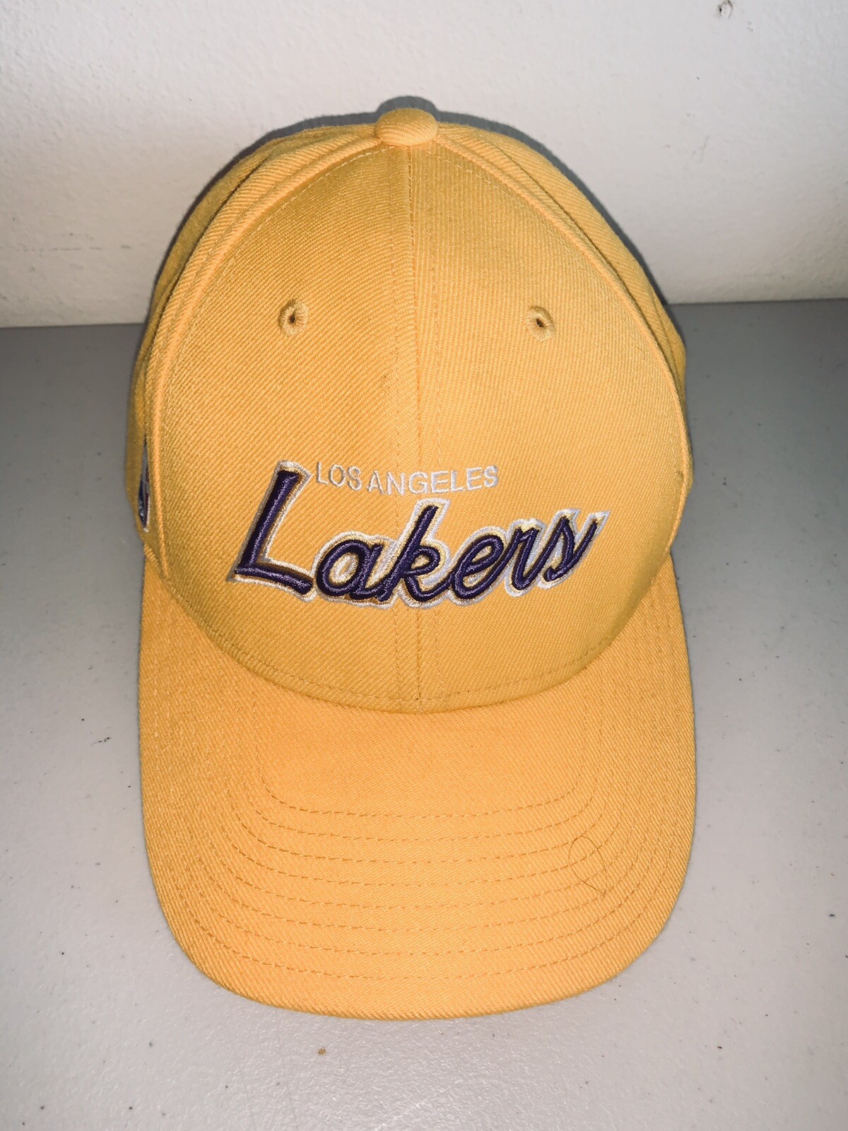 Vintage adidas Los Angeles Lakers hat script spell o… - Gem
