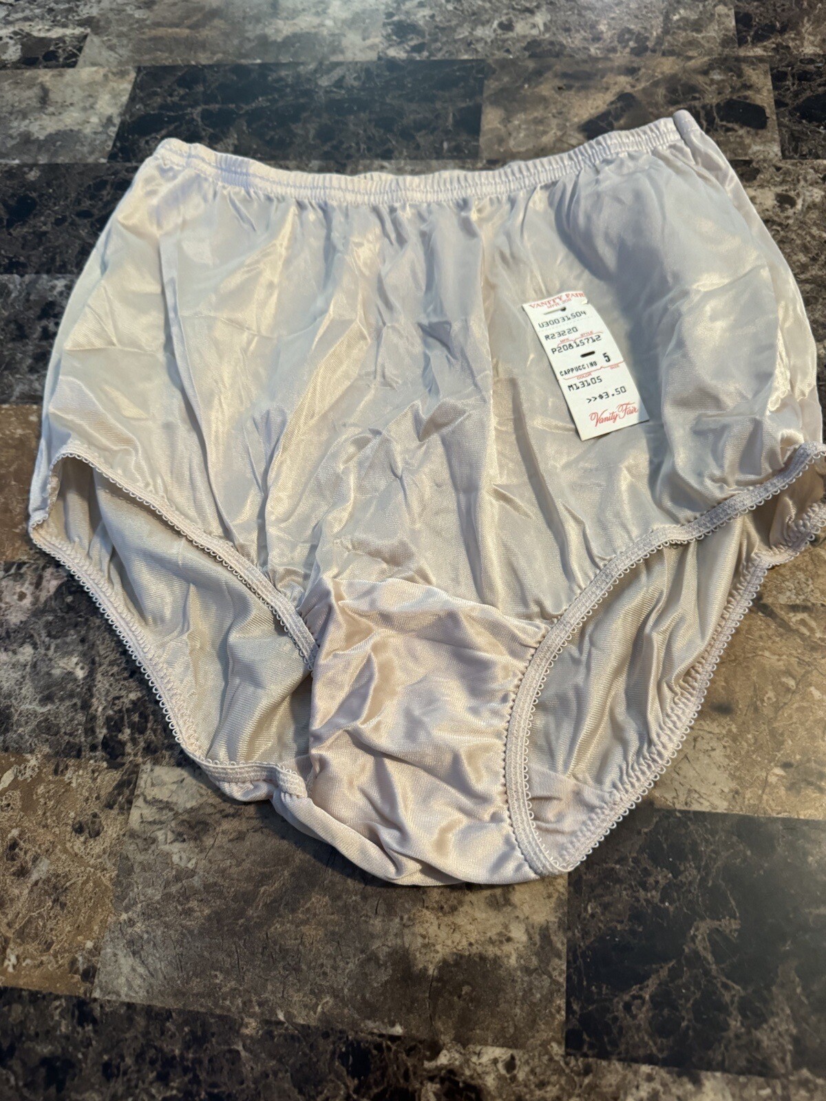 VINTAGE VANITY FAIR SHEER GRANNY PANTY! ANTRON III… - Gem