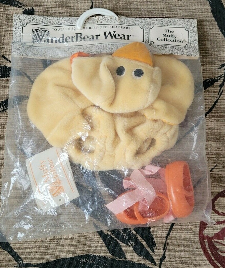 MUFFY VANDERBEAR Easter 1990 Muffy Chick / Duck Outfit in original ...