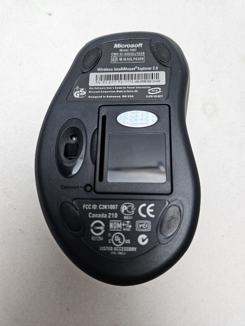 Microsoft IntelliMouse Explorer 2.0 Wireless Optical Mouse 1007 No ...