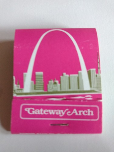 Gateway Arch Matchbook Man made Wonders Diamond Match Div. New York NY ...