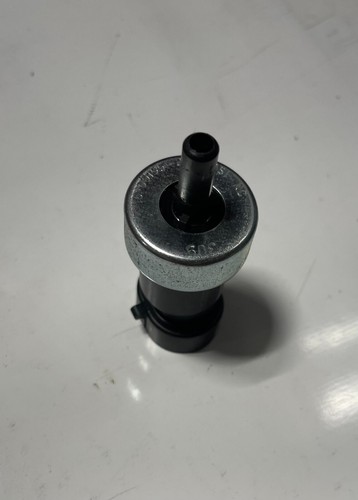 16-09155 / Q27-1038 Genuine Paccar Pressure Switch OEM - New | eBay
