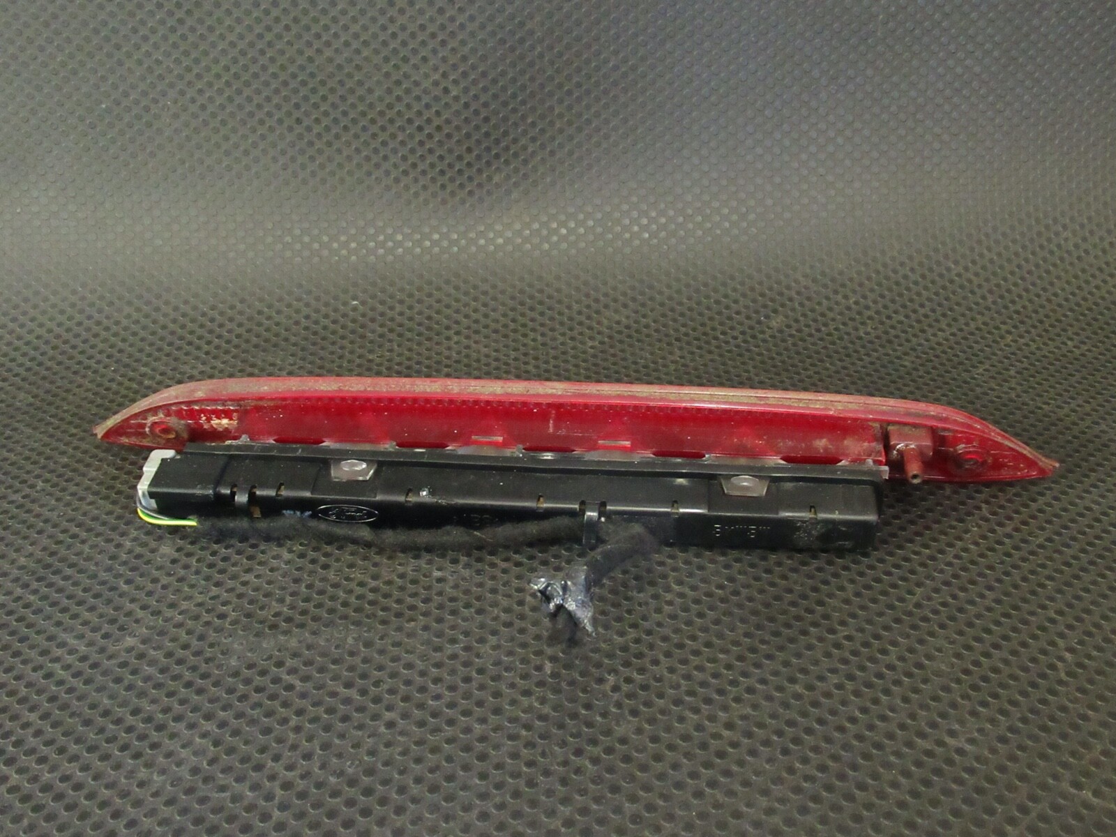 FORD FOCUS MK1 (98-04) ESTATE HIGH LEVEL CENTRE BRAKE LIGHT LAMP ...