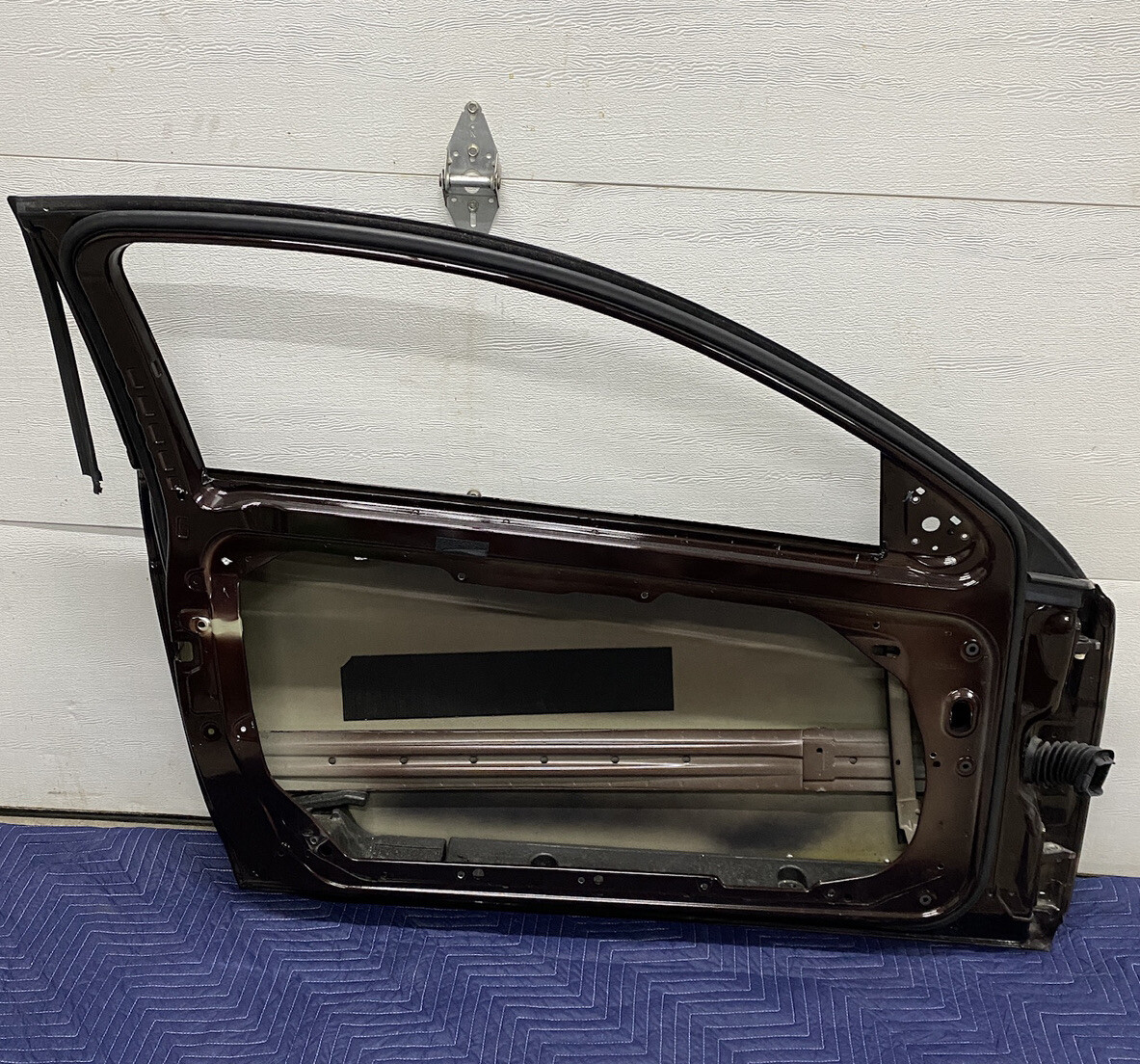 W204 C204 MERCEDES 2012 C CLASS COUPE FRONT RIGHT Or LEFT DOOR SHELL | eBay