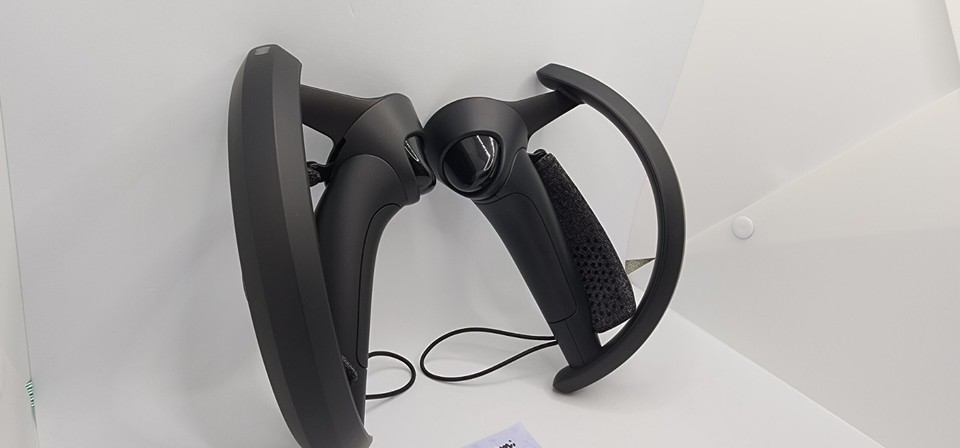 Valve Index VR Controllers Knuckles Steam Set Pair - Left & Right - A ...