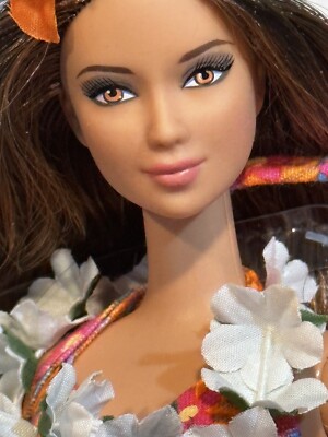 Barbie, Pink Label, Hawaii Passport DOTW Doll with Pet Turtle - NRFB ...